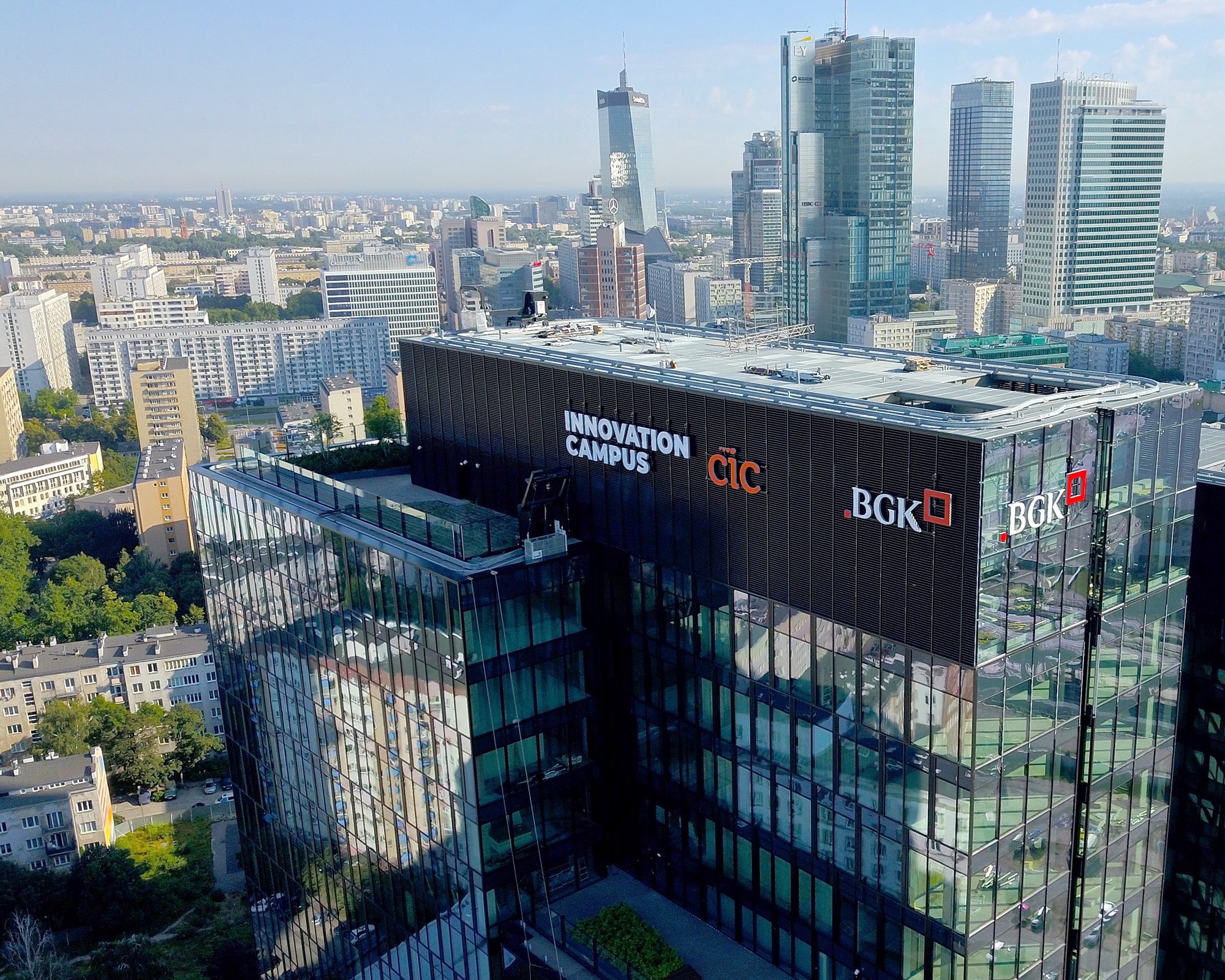 CIC Warsaw @ Varso Place - Flexible Office Space