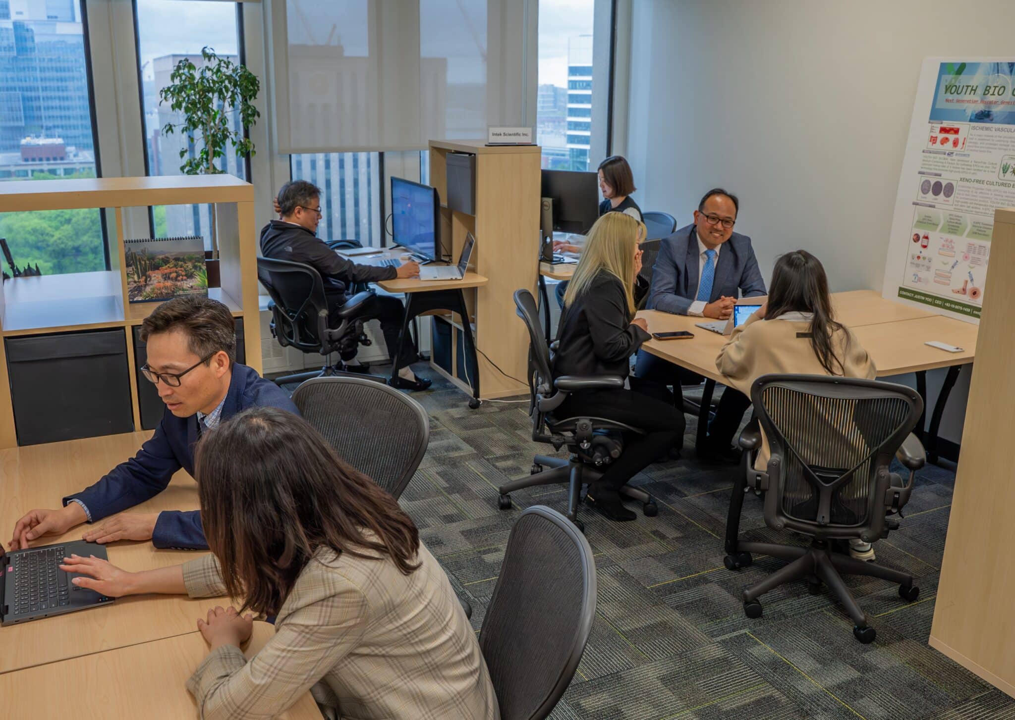 Lightbulb Moment: KHIDI Builds Global Bridges for Healthcare Innovators ...
