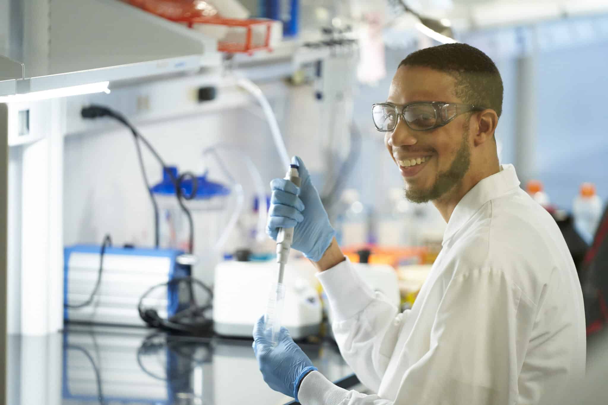 How to Build a Strong Culture Within Your Lab | CIC