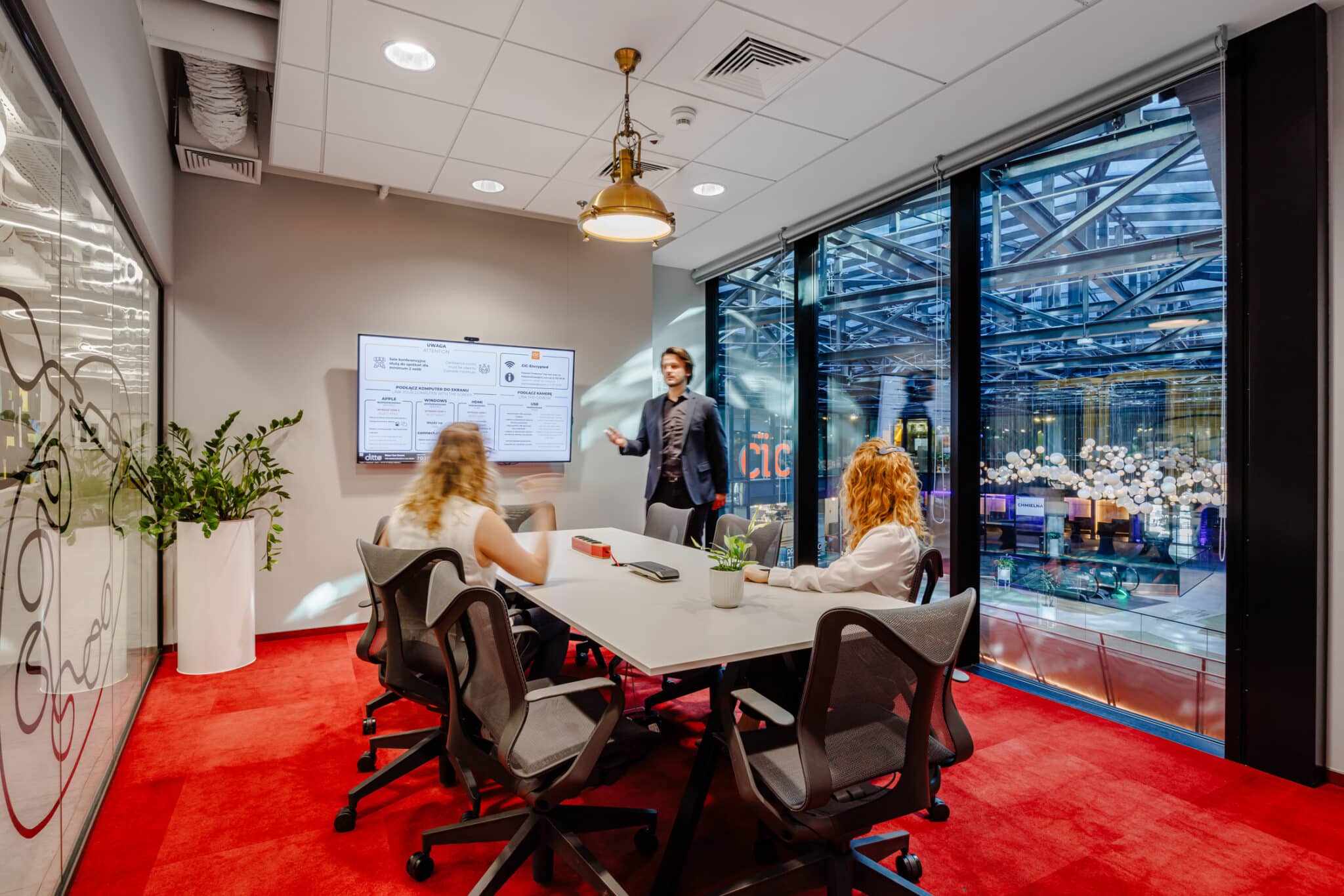 Flexible Office Space at Varso Place, Warsaw | CIC